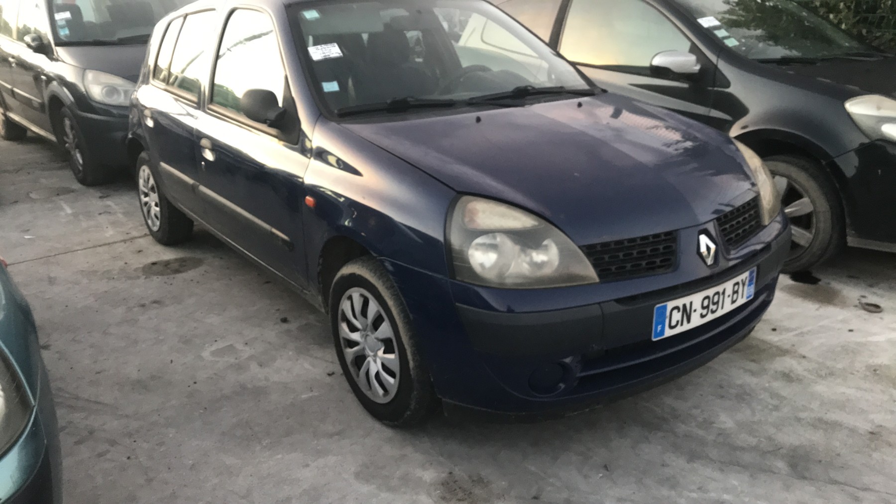 Renault Clio 2 phase 2 d'occasion à la vente | Alberdi