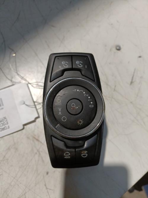 COMMANDE DE PHARE FORD FOCUS 3 PHASE 1 2044623 EUR 30,00 - PicClick FR