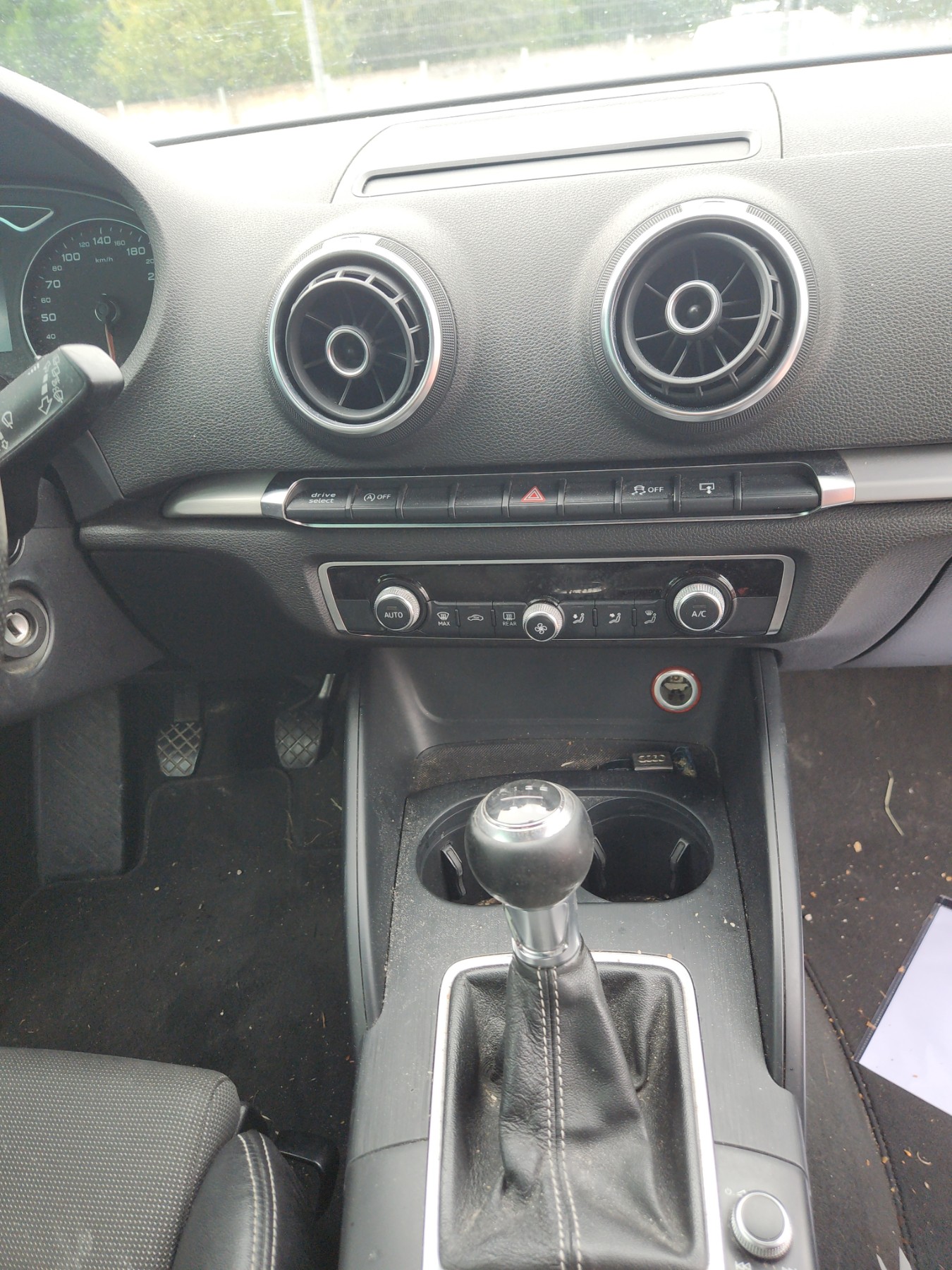 Eclairage de plafonnier pour AUDI A3 3 PHASE 1 d'occasion - Jaqu'Auto