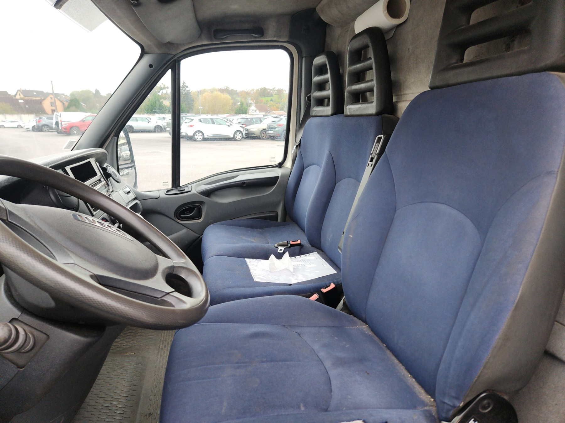 Appui tete avant pour IVECO DAILY 4 PHASE 1 d'occasion - Jaqu'Auto