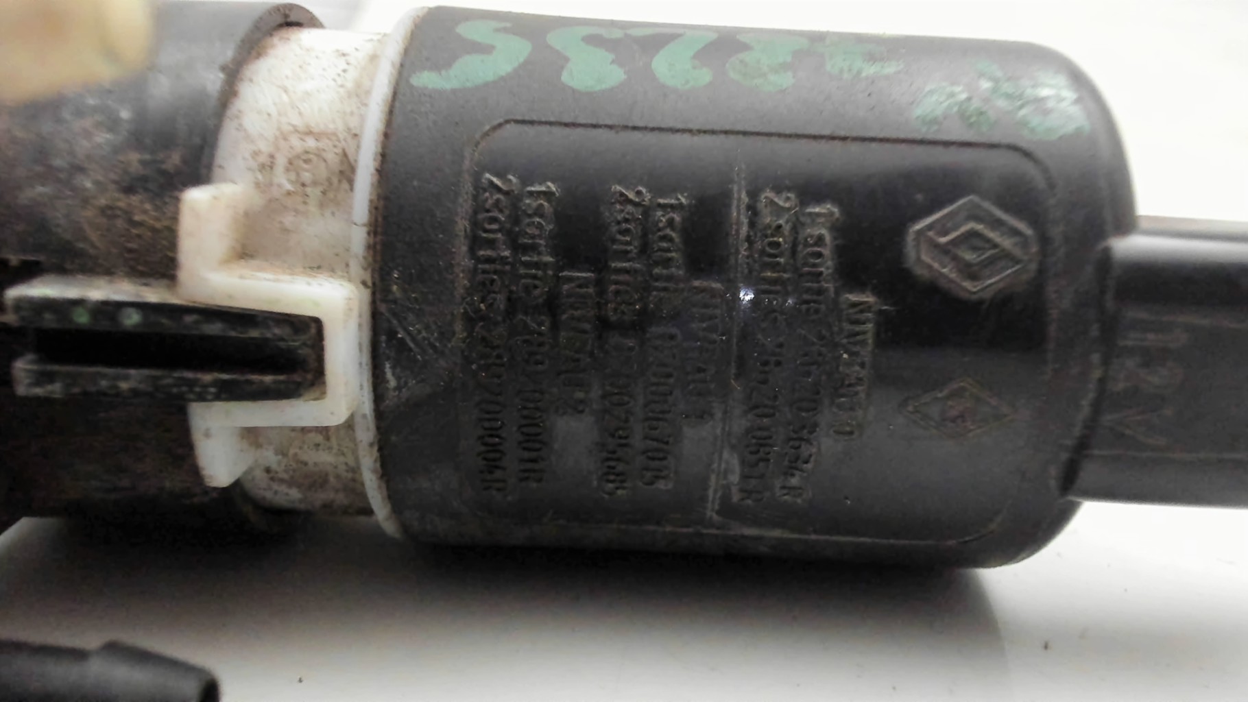 Pompe lave glace avant RENAULT LAGUNA 3 PHASE 3 BREAK Diesel 2014 | AutoPieces.fr