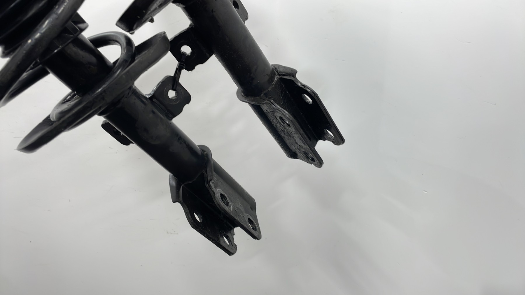 Amortisseurs avant PEUGEOT EXPERT 4 Diesel 2019 | AutoPieces.fr