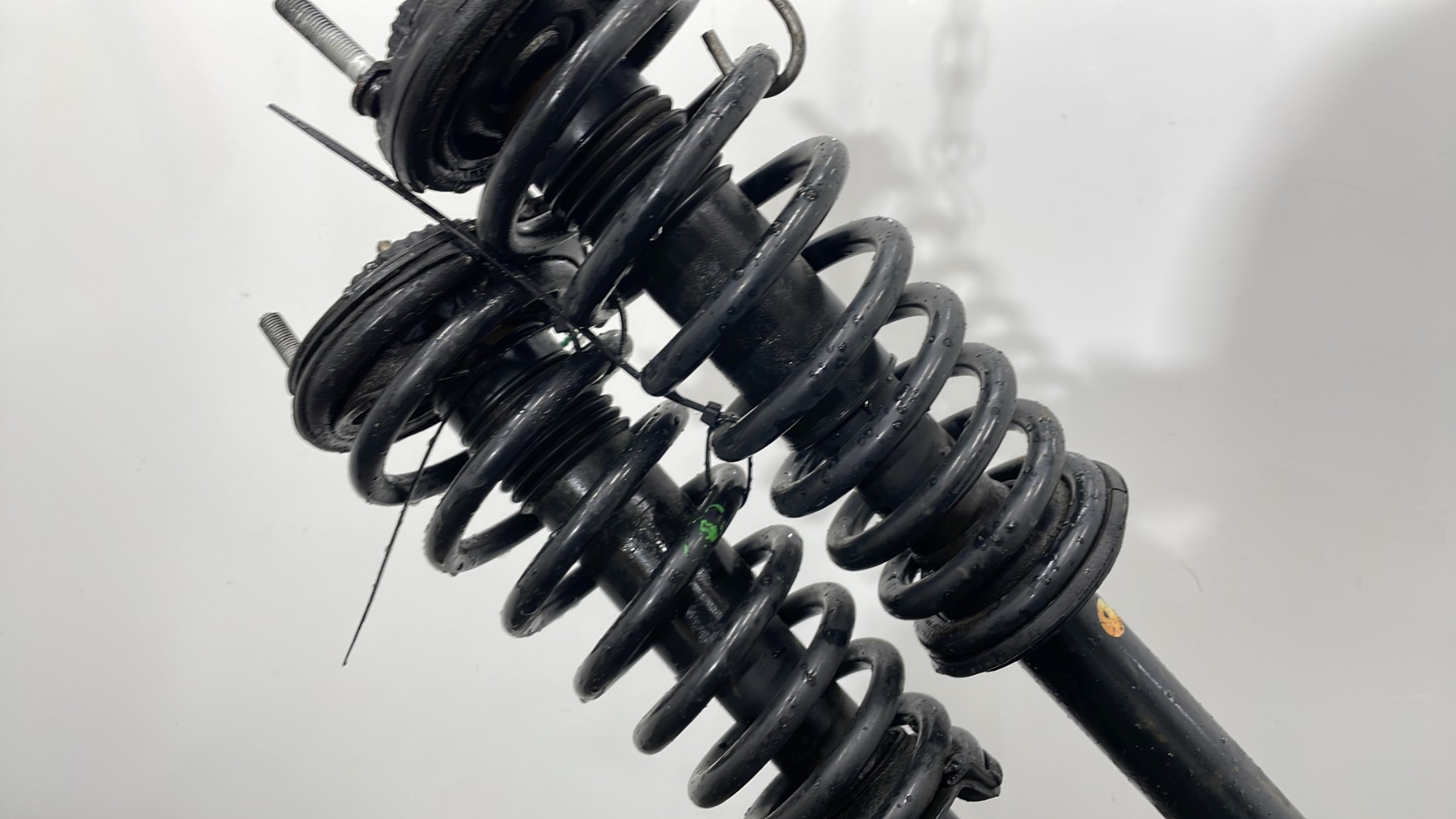 Amortisseurs avant ALFA ROMEO 147 PHASE 2 Diesel 2005 | AutoPieces.fr