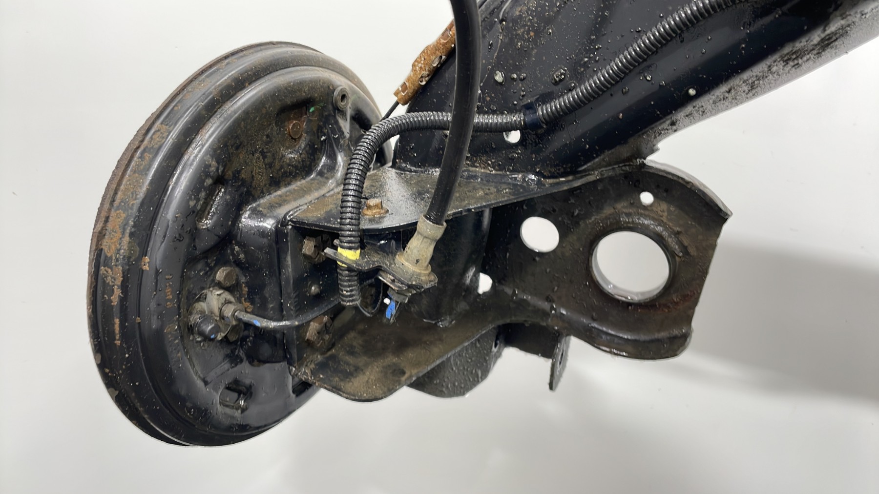 Train arriere complet FORD FIESTA 5 PHASE 1 Essence 2005 | AutoPieces.fr