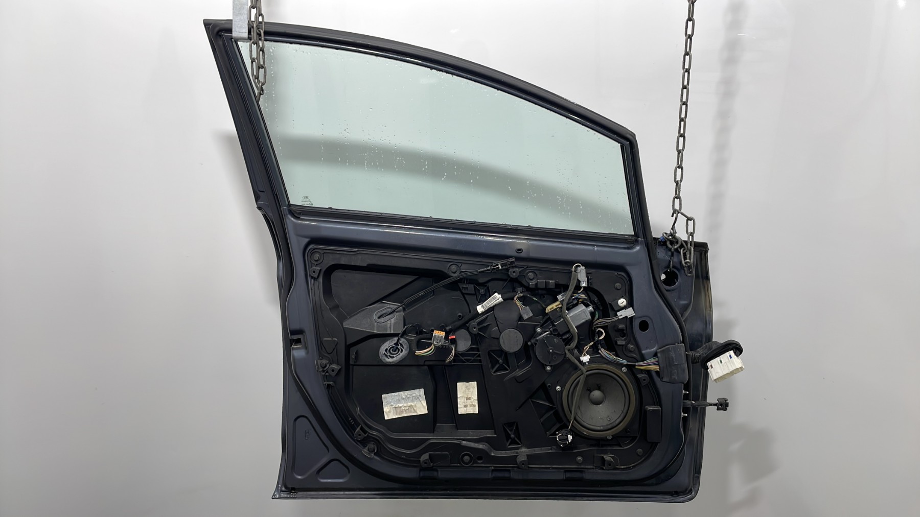 Porte avant gauche FORD FIESTA 6 PHASE 1 Diesel 2010 | AutoPieces.fr