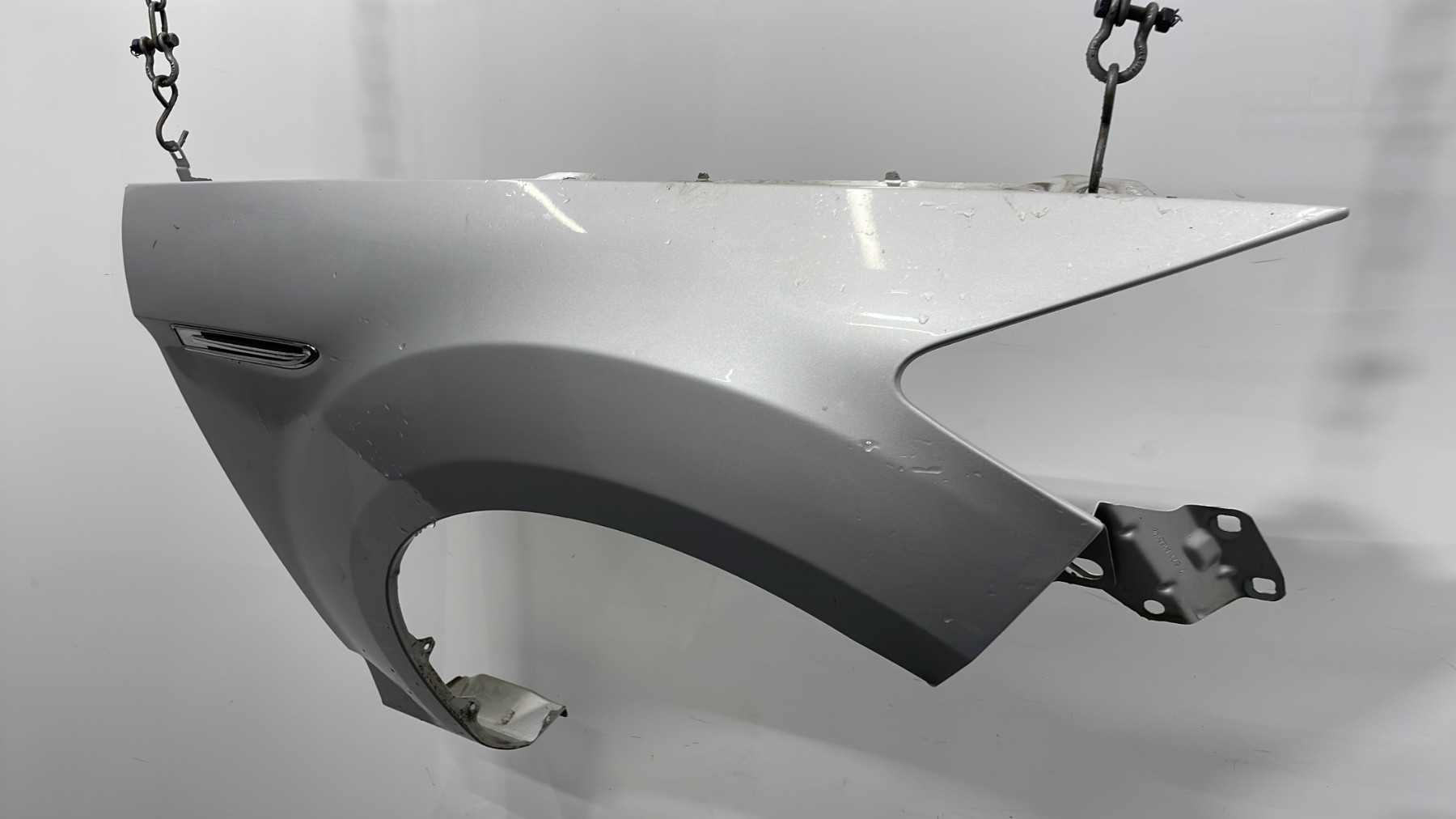 Aile avant droit FORD MONDEO 3 PHASE 2 BREAK Diesel 2011 | AutoPieces.fr