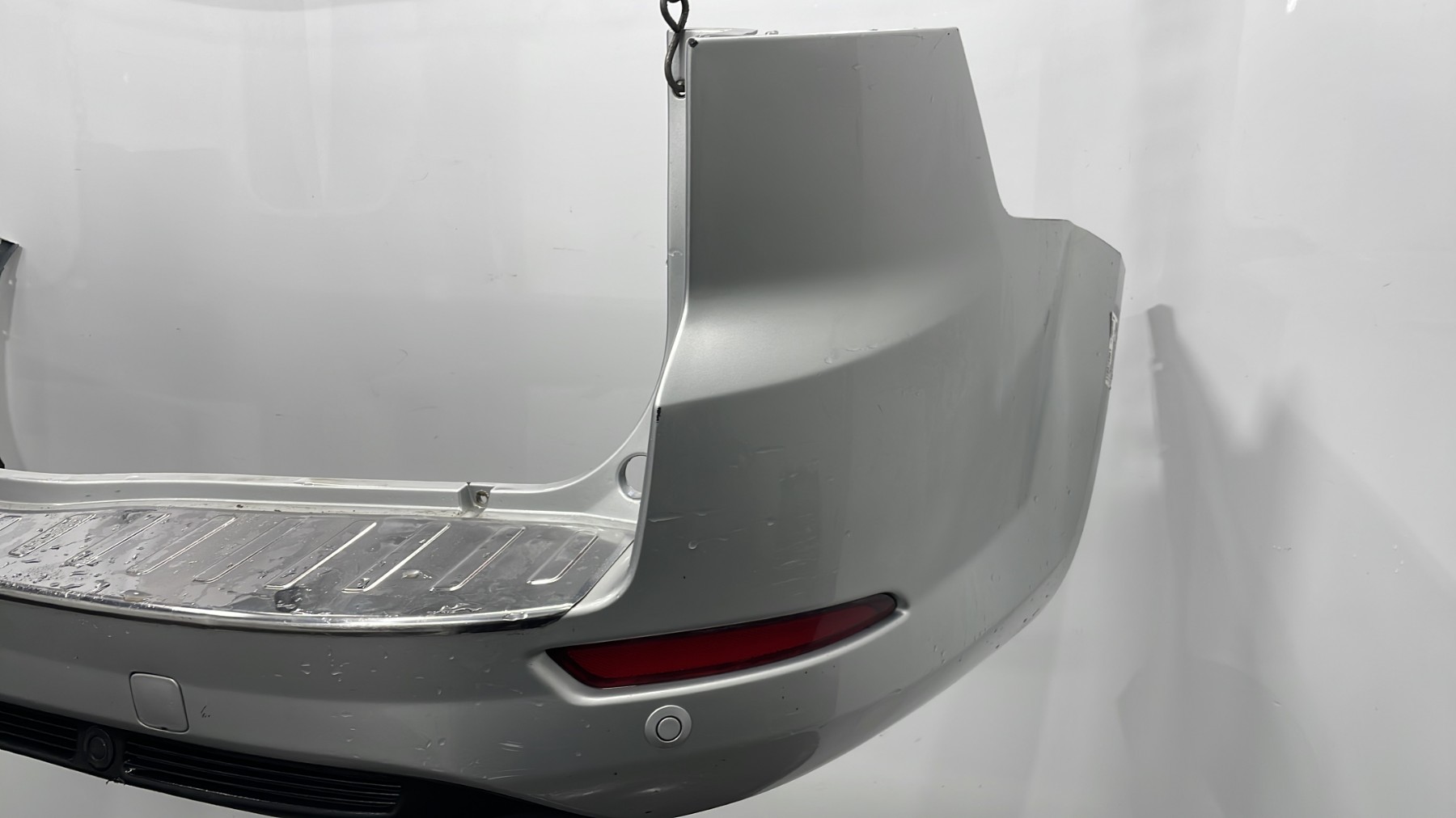 Pare choc arriere FORD MONDEO 3 PHASE 2 BREAK Diesel 2011 | AutoPieces.fr