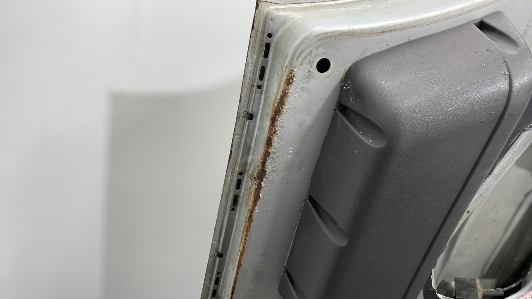 Porte avant droit FORD TRANSIT 3 Diesel 2001 | AutoPieces.fr