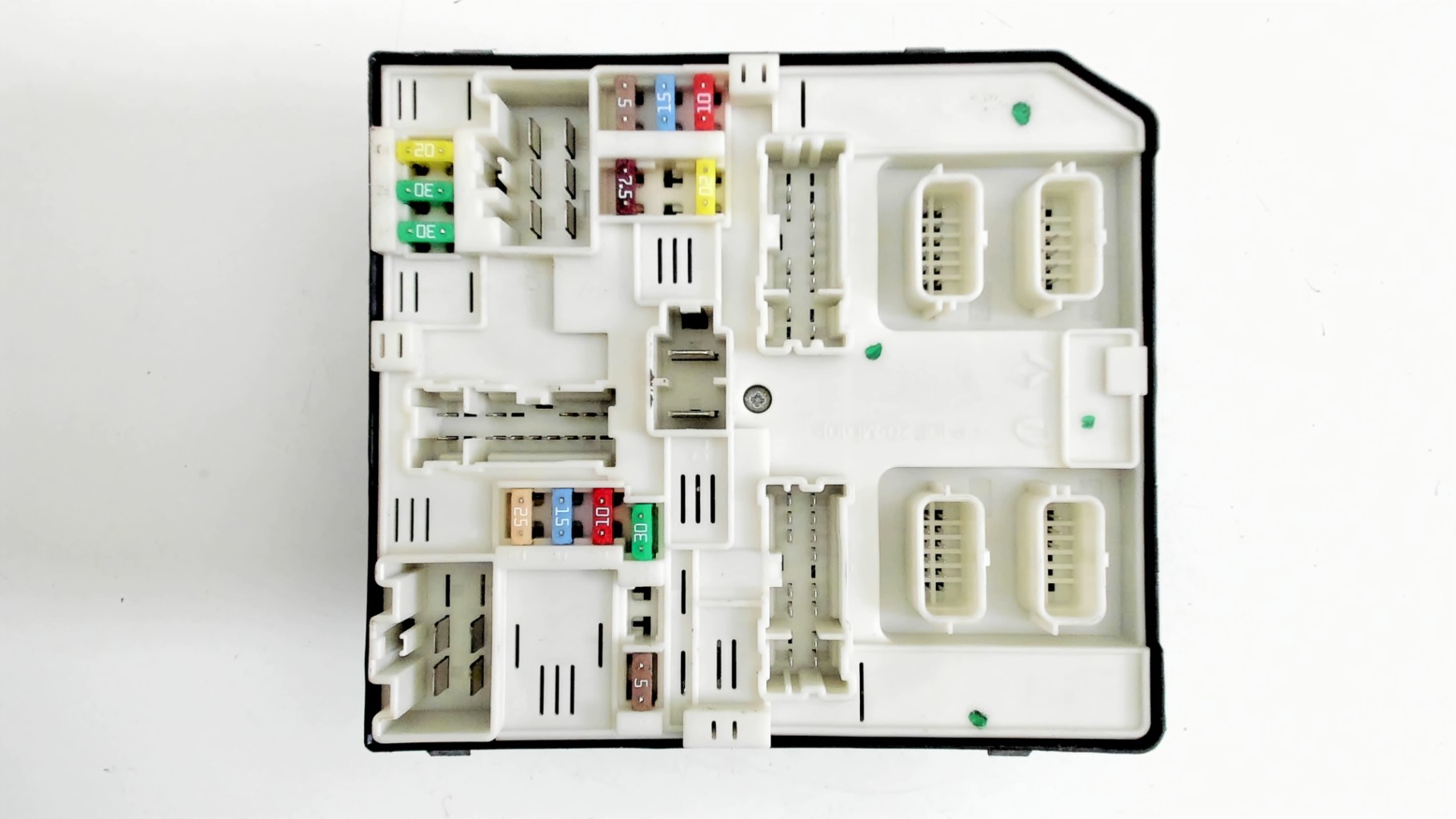 Boitier servitude moteur (BSM) d'occasion - réf. 243800011R | AutoPieces.fr