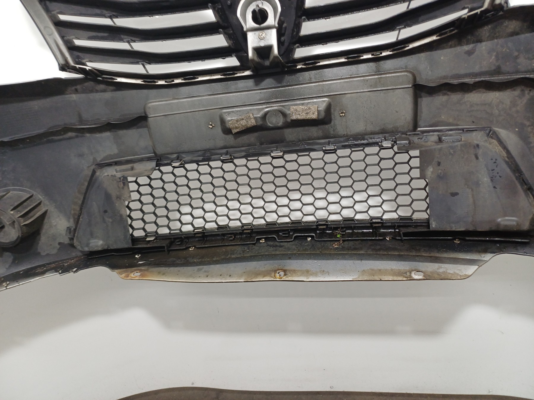Pare choc avant DACIA SANDERO 1 Diesel 2012 | AutoPieces.fr