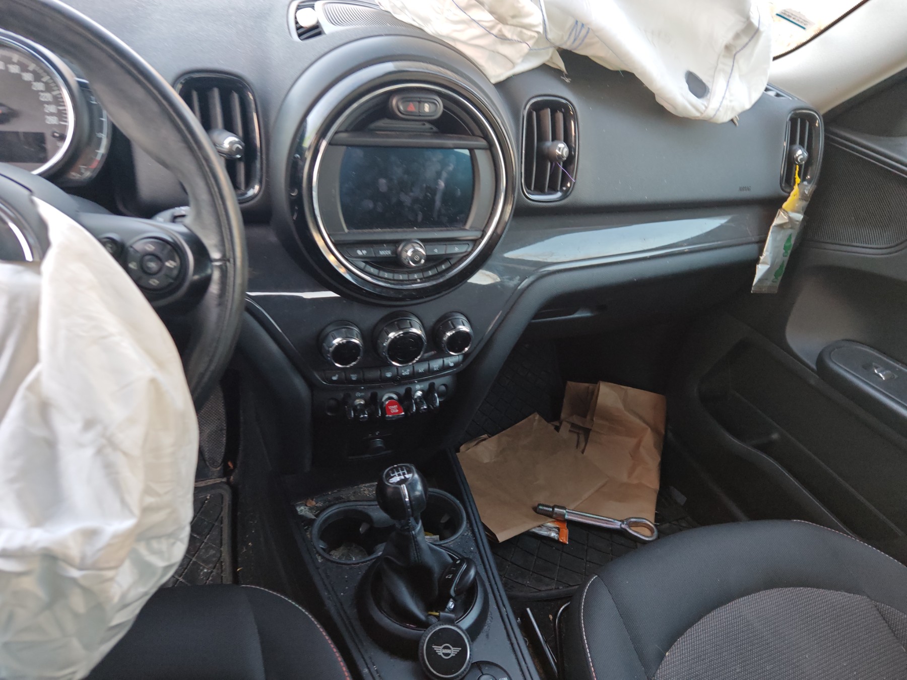 MINI MINI 3 F60 COUNTRYMAN PHASE 1 BREAK accidenté