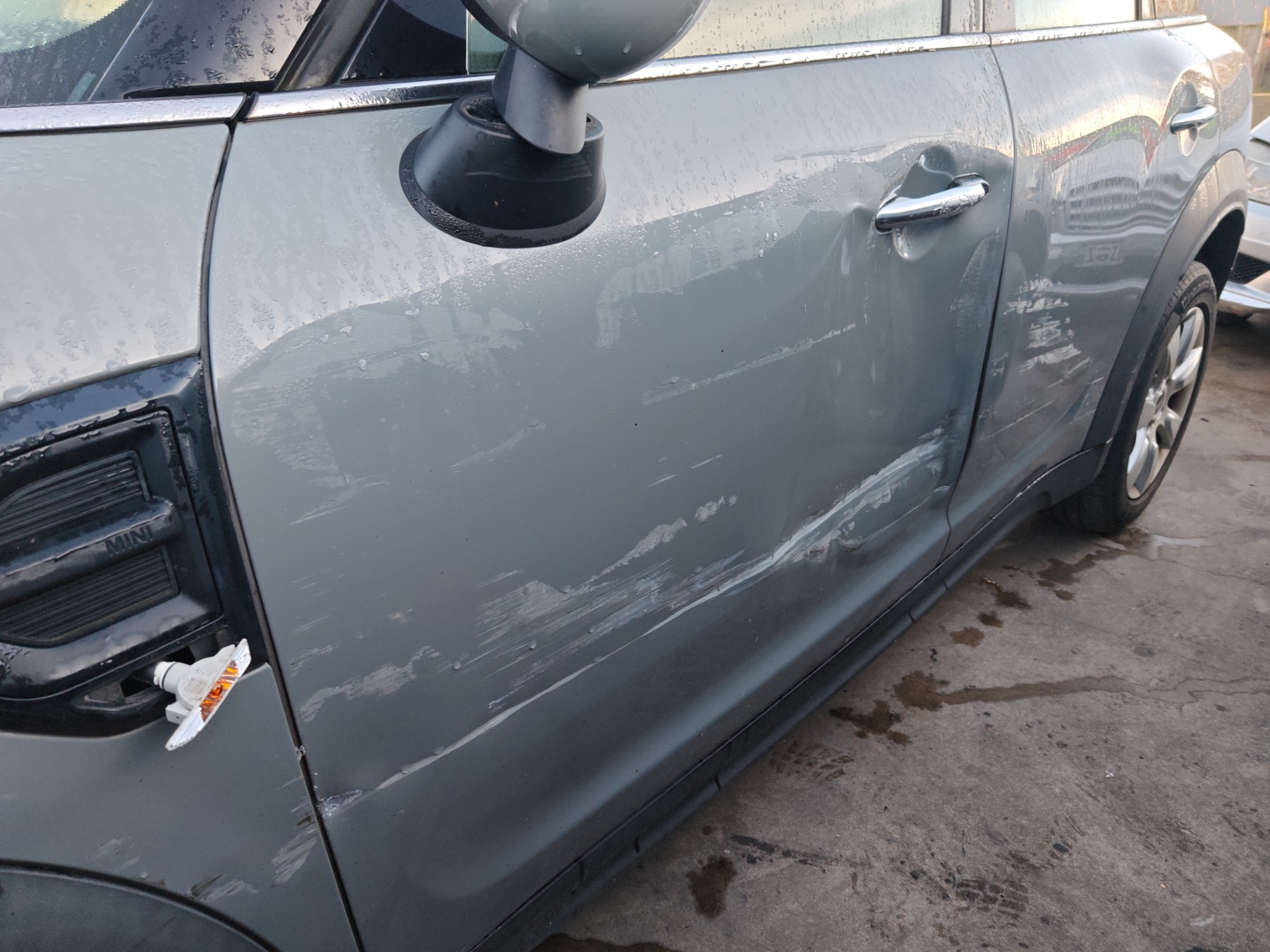 MINI MINI 3 F60 COUNTRYMAN PHASE 1 BREAK accidenté