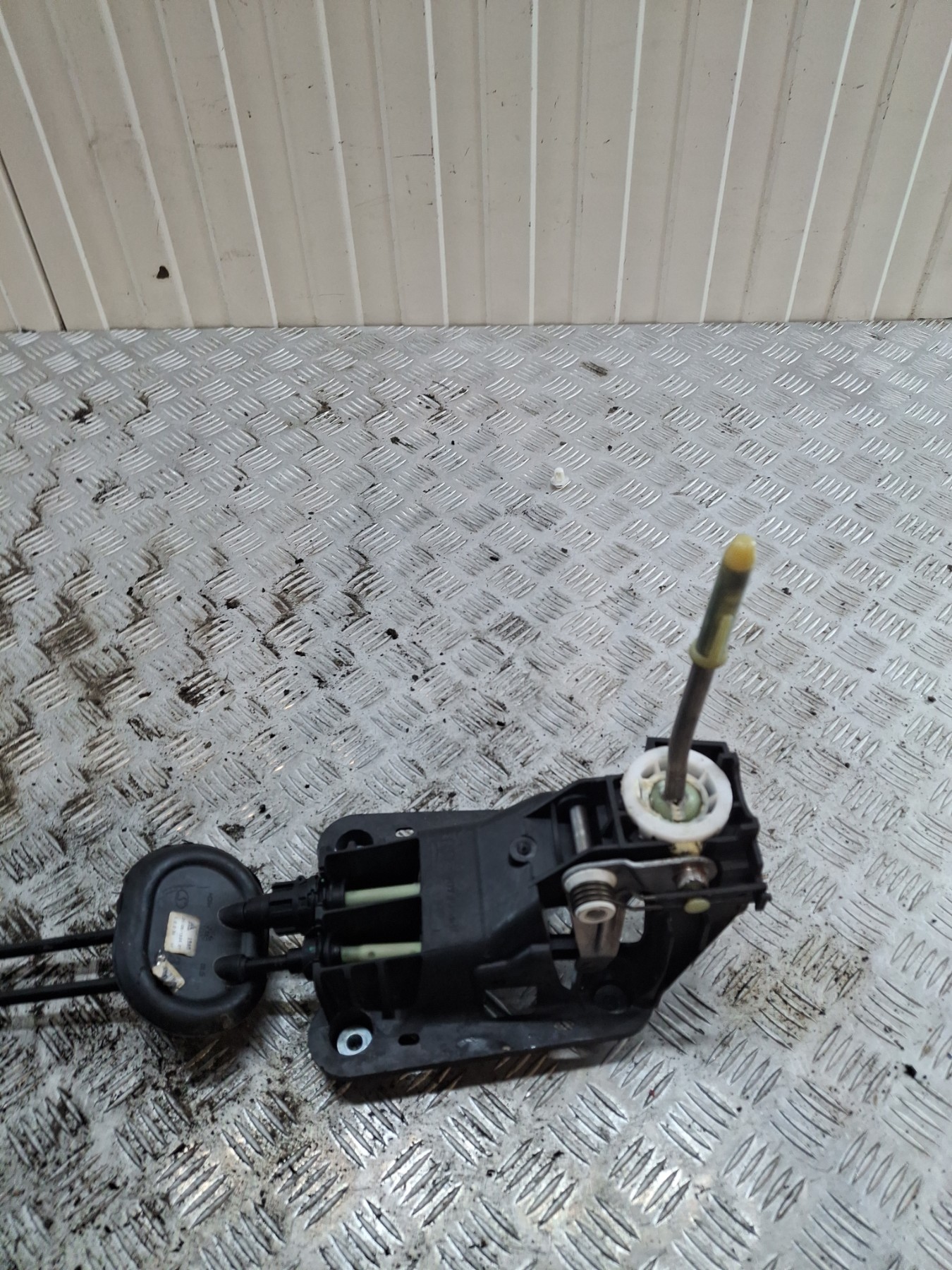 Tringlerie boite d'occasion pour CITROEN C3 2 PHASE 2 - Rosny Auto Pièces