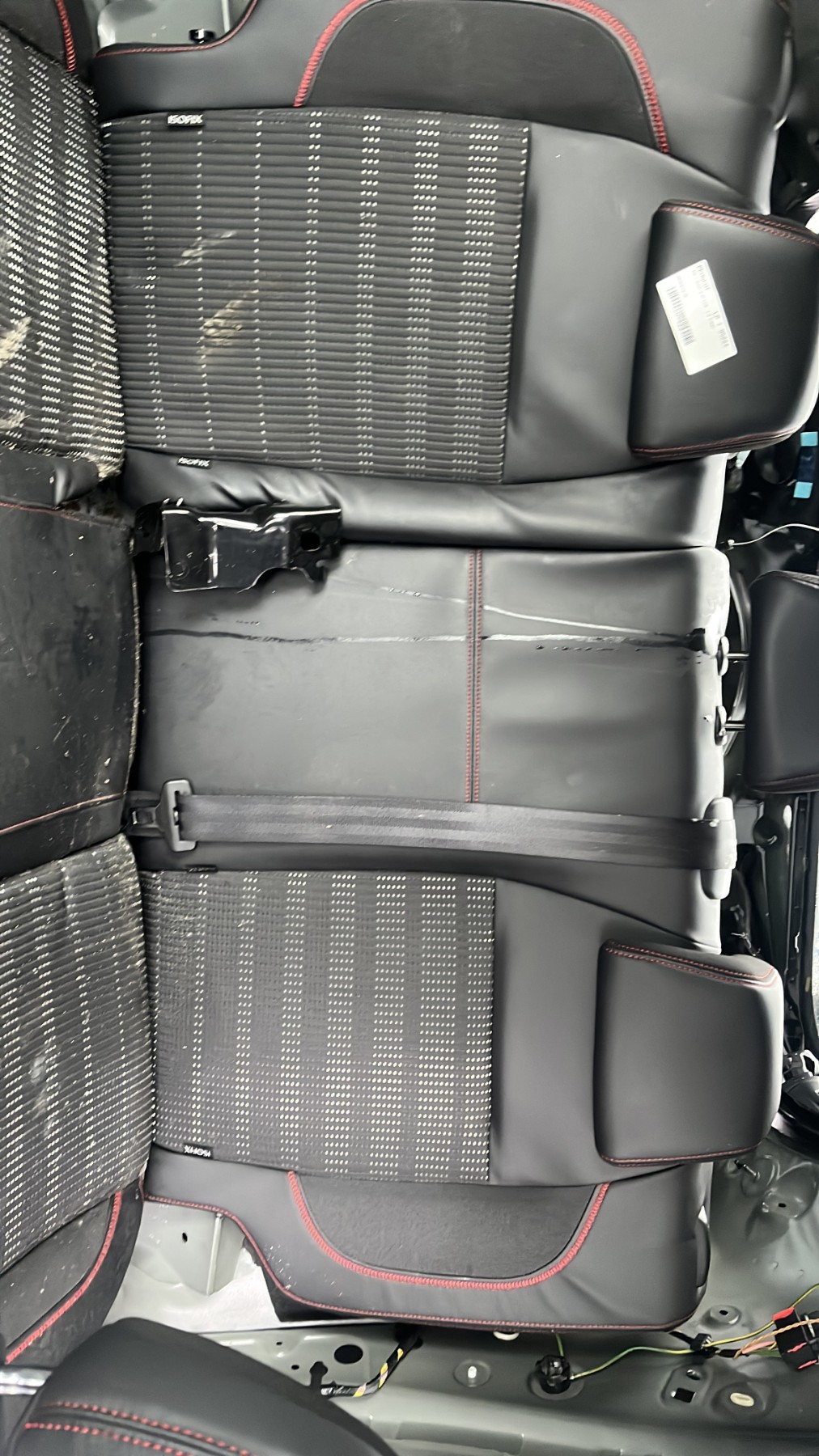 Banquette arriere d'occasion pour PEUGEOT 208 1 PHASE 2 - Rosny Auto Pièces