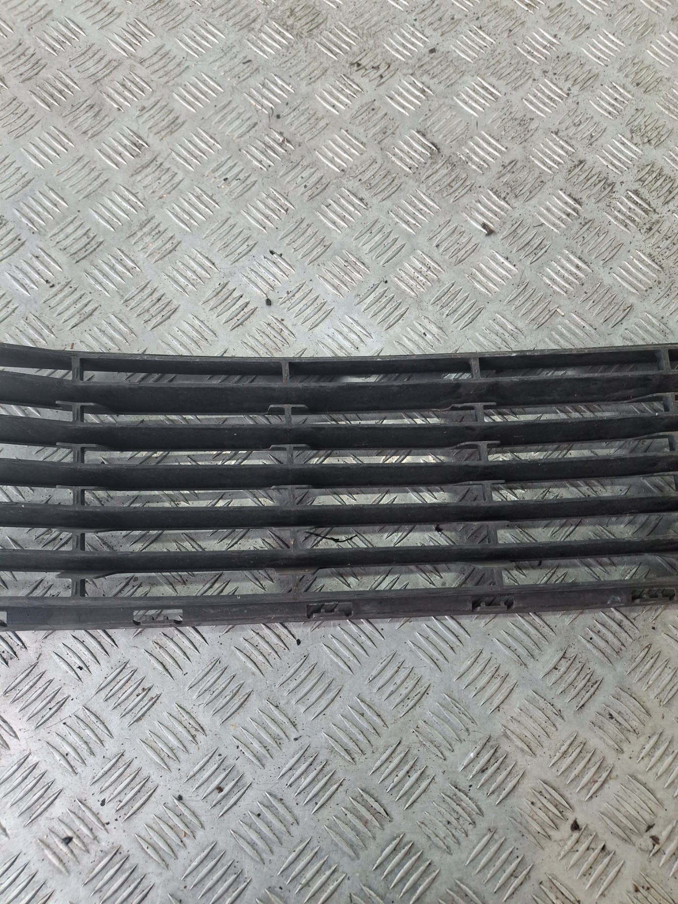 Grille de calandre d'occasion pour RENAULT SCENIC 3 PHASE 2 - Rosny ...