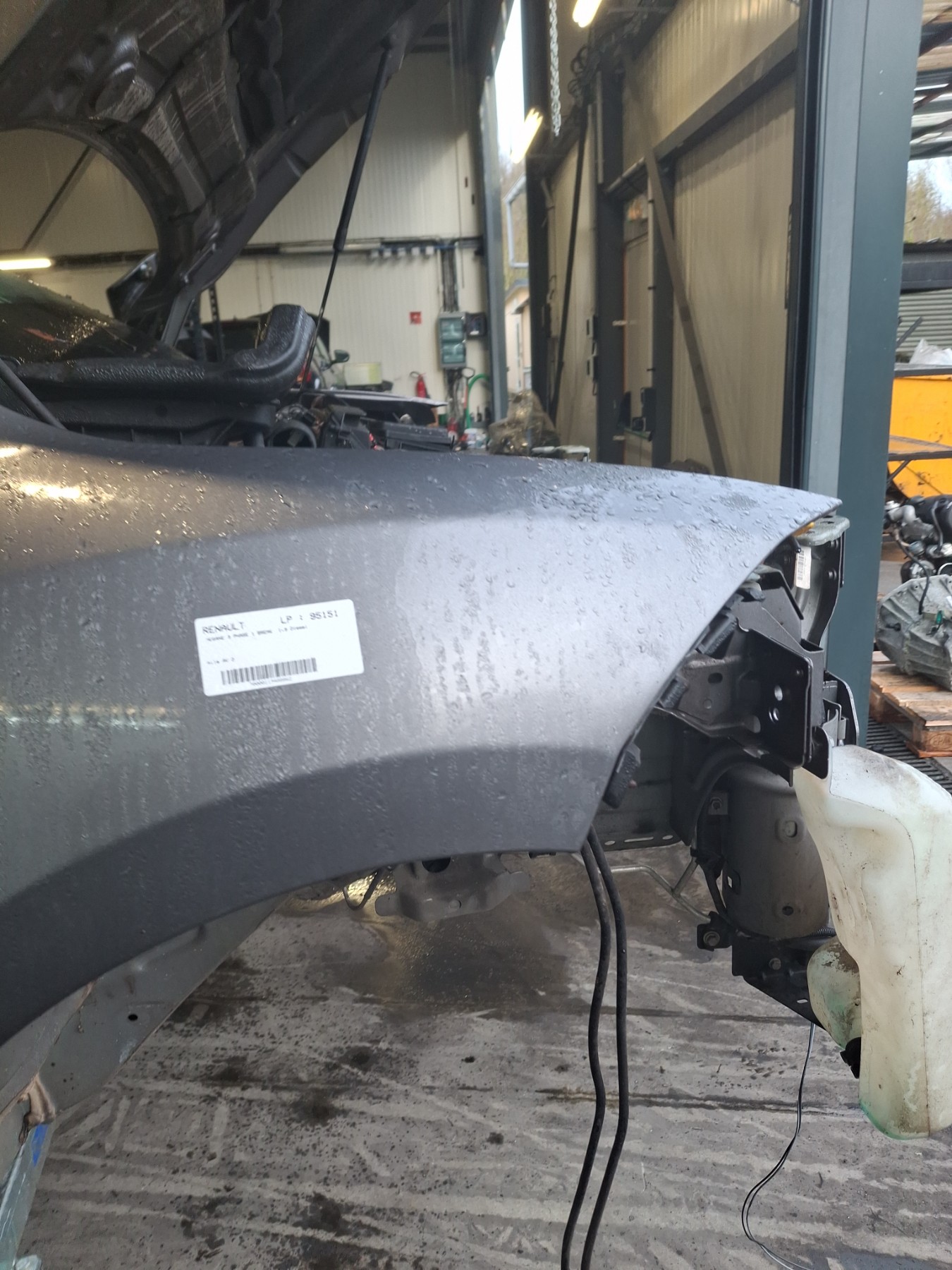 Aile avant droit d'occasion pour RENAULT MEGANE 3 PHASE 1 BREAK - Rosny ...