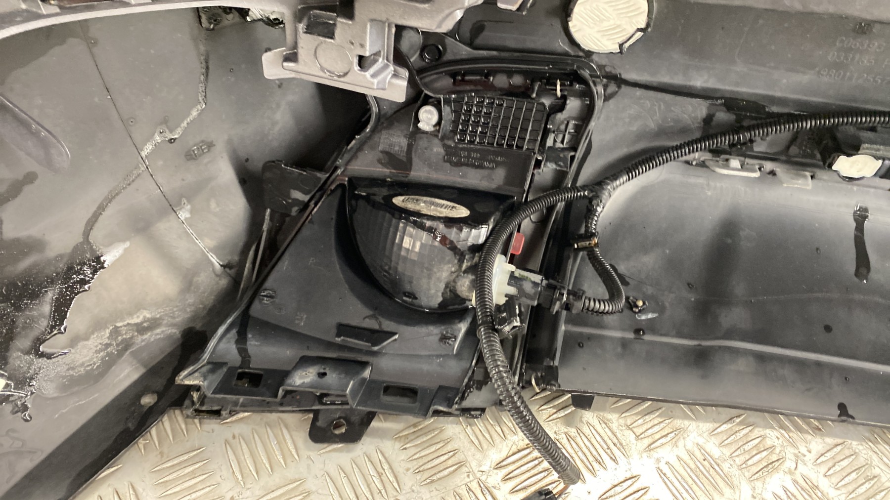 Pare choc arriere d'occasion pour PEUGEOT 2008 1 PHASE 2